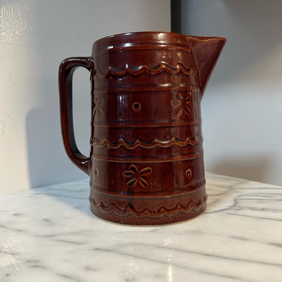 Marcrest | Kitchen | Marcrest Daisy Dot Vintage Stoneware Pitcher ...